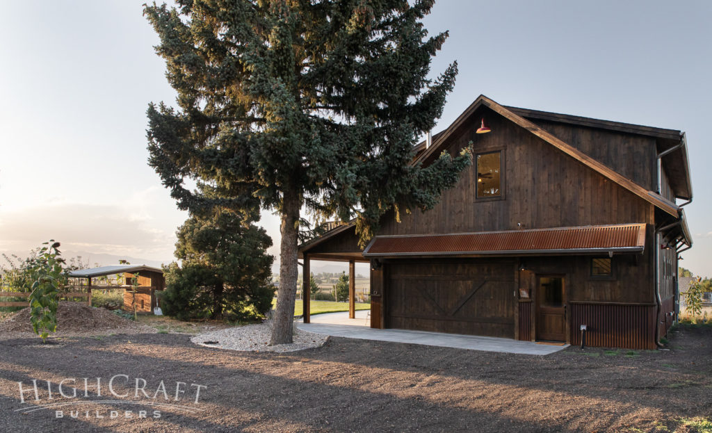 Guest Bunkhouse Over Garage