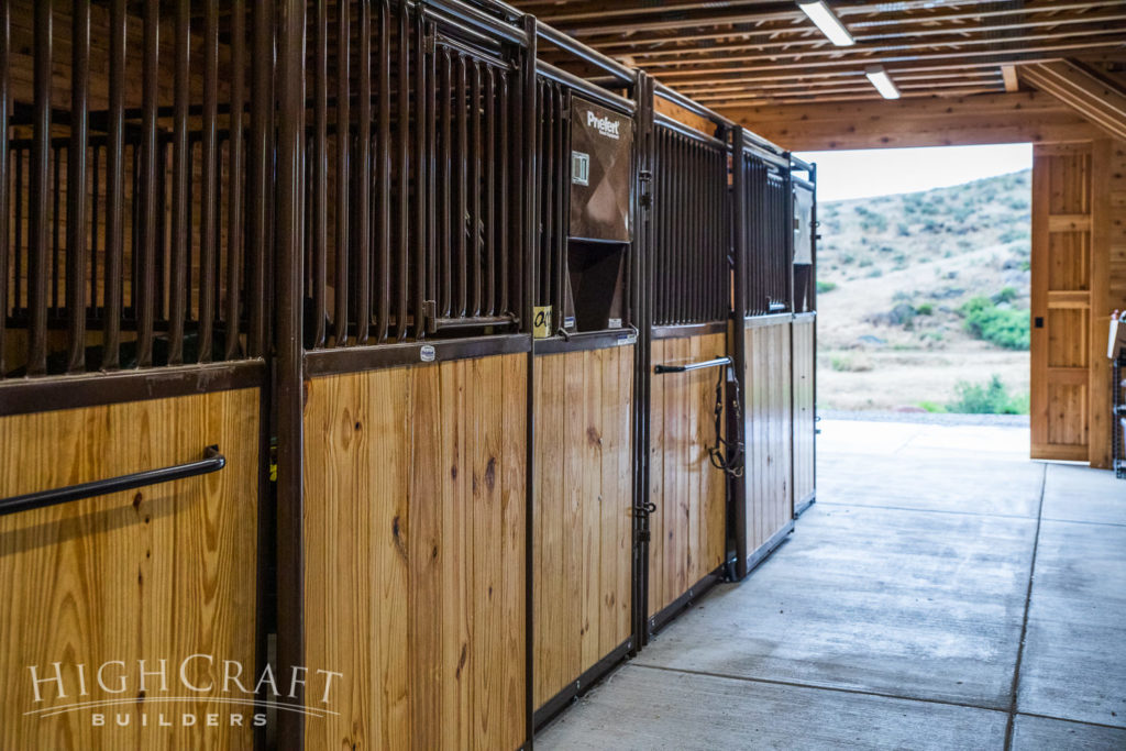 Dutch Ridge Ranch Barn