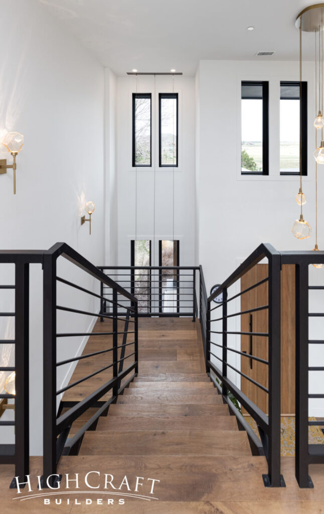 Second Story Pop Top - HighCraft