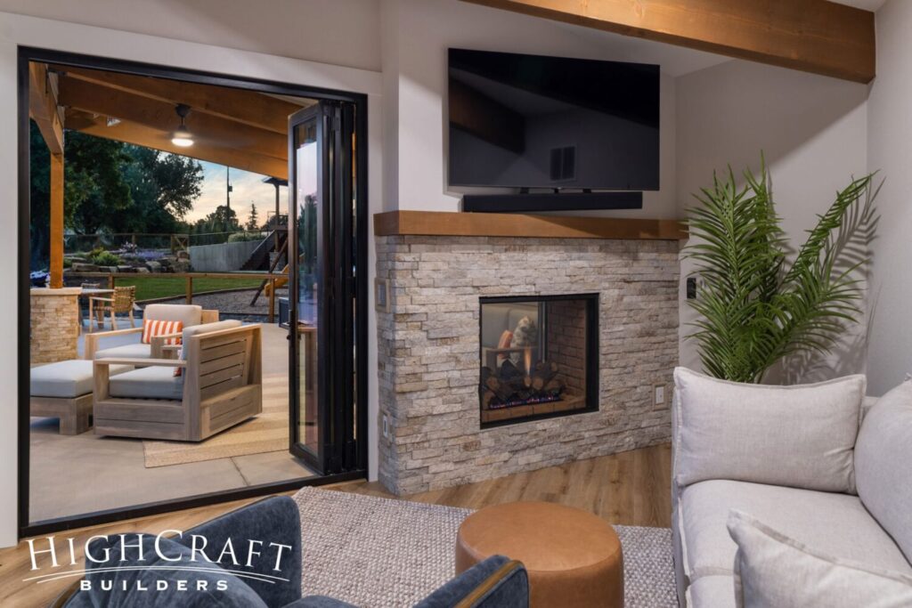 Contemporary Pool House with Indoor-Outdoor Living
