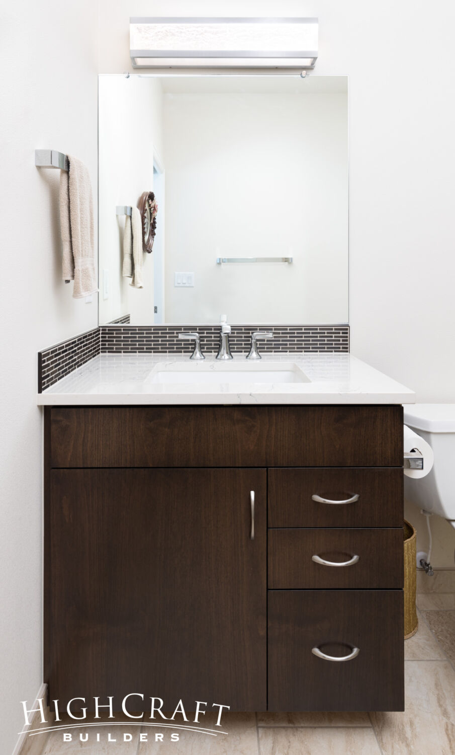 Modern-White-Oak-Kitchen-Flat-Panel-Vanity-Cabinets - HighCraft